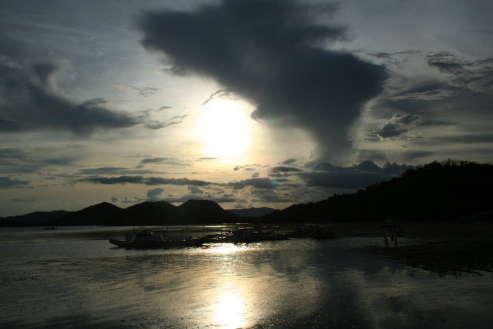 “Hatinggabi:” Kuwentong Kislap ni Abdon Balde Jr. – Balay Sugidanun